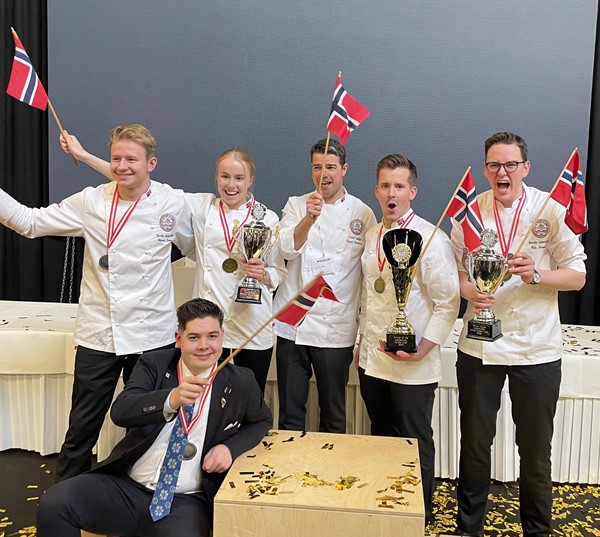 NORGE TOK TO GULL | Appetitt NORGE TOK TO GULL | Appetitt