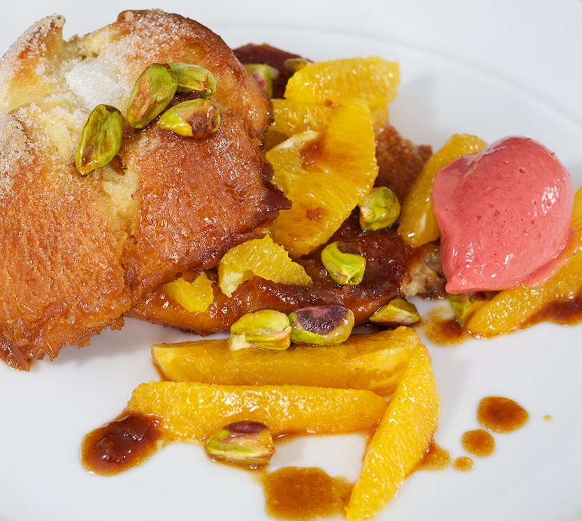 Flambert brioche med blodappelsinsorbet | Appetitt